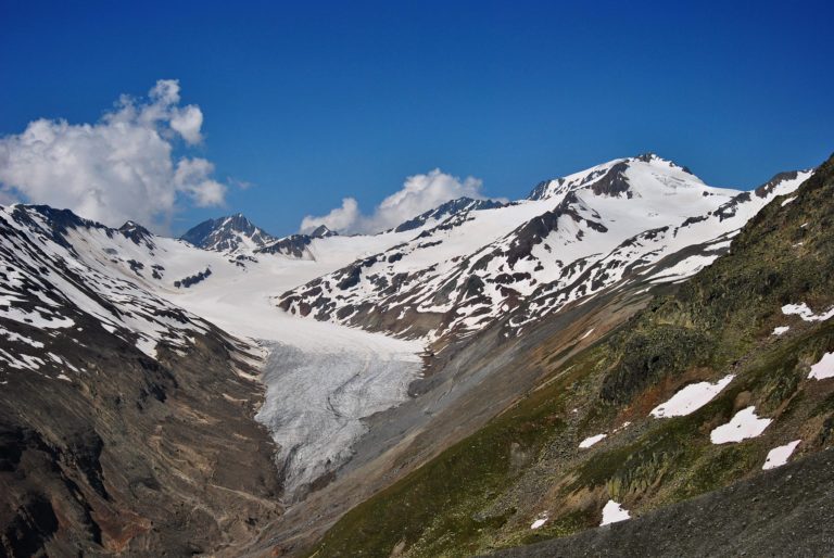 hinter – Polar ICE